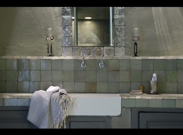 Square - Emery & Cie