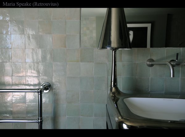 Square - Emery & Cie