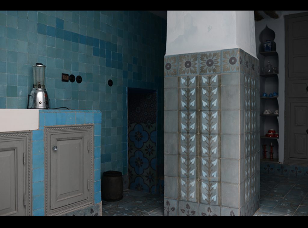 Square - Emery & Cie