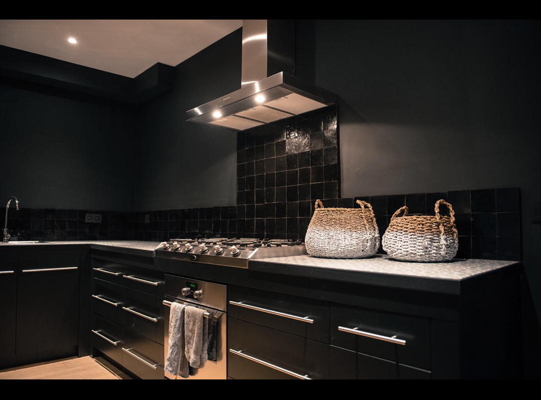 Square – Emery & Cie