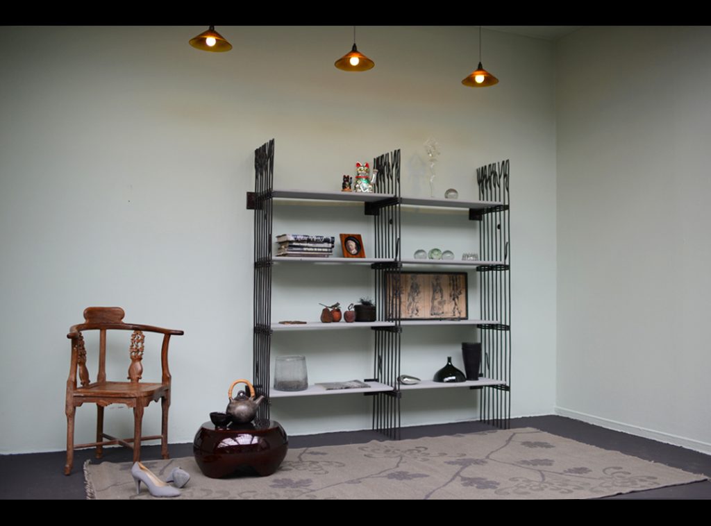 Shelf Uprights – Emery & Cie