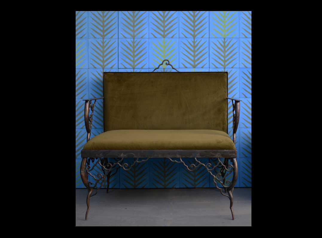 Fauteuil “TSEU-HI” – Emery & Cie